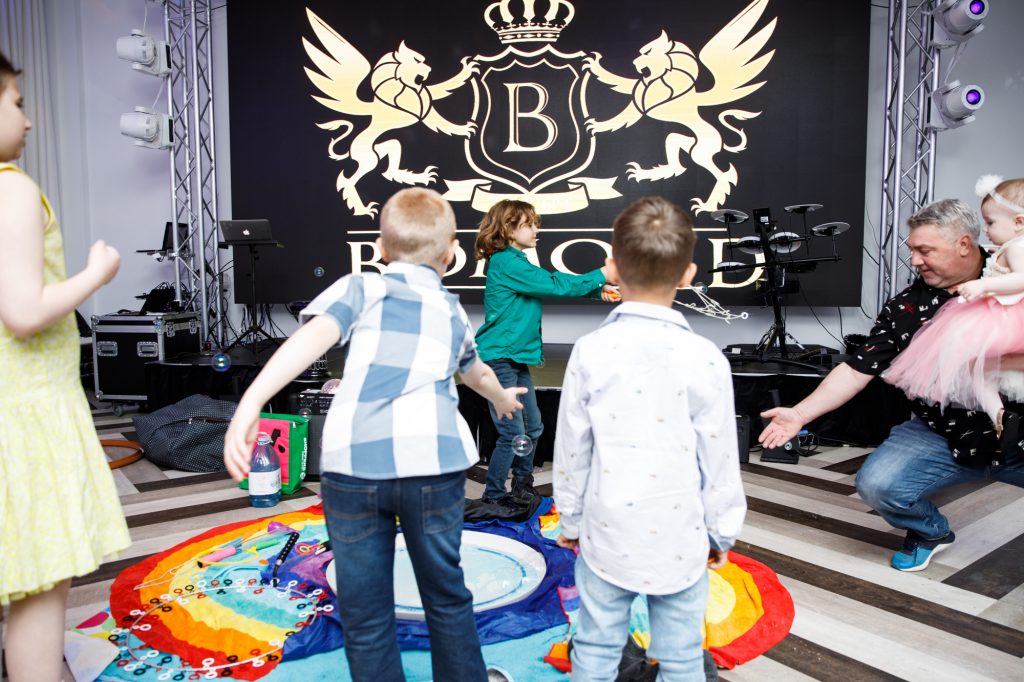 Bubble Show Toronto – Kids Birthday Party Entertainment
