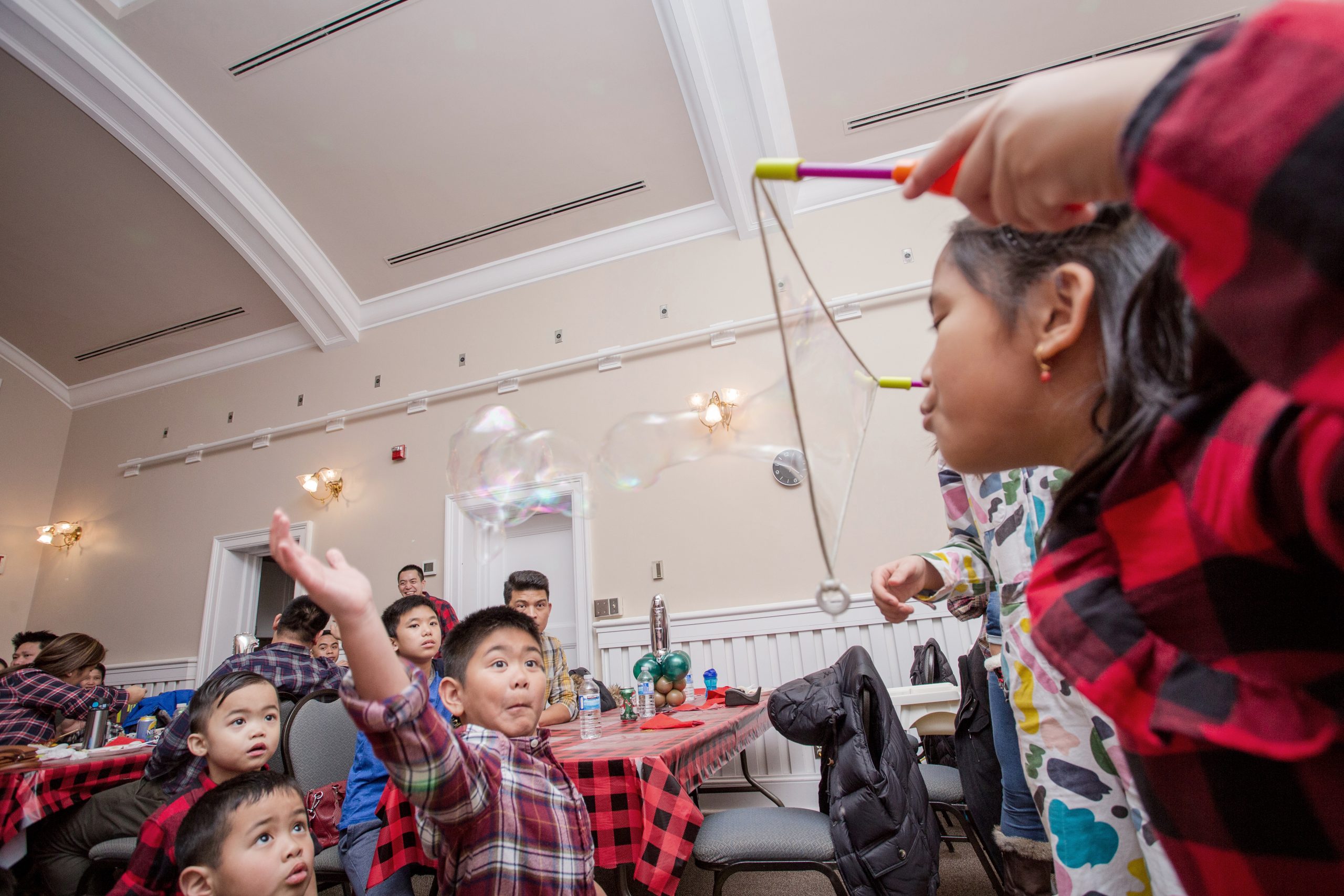 Bubble Show Toronto – Kids Birthday Party Entertainment